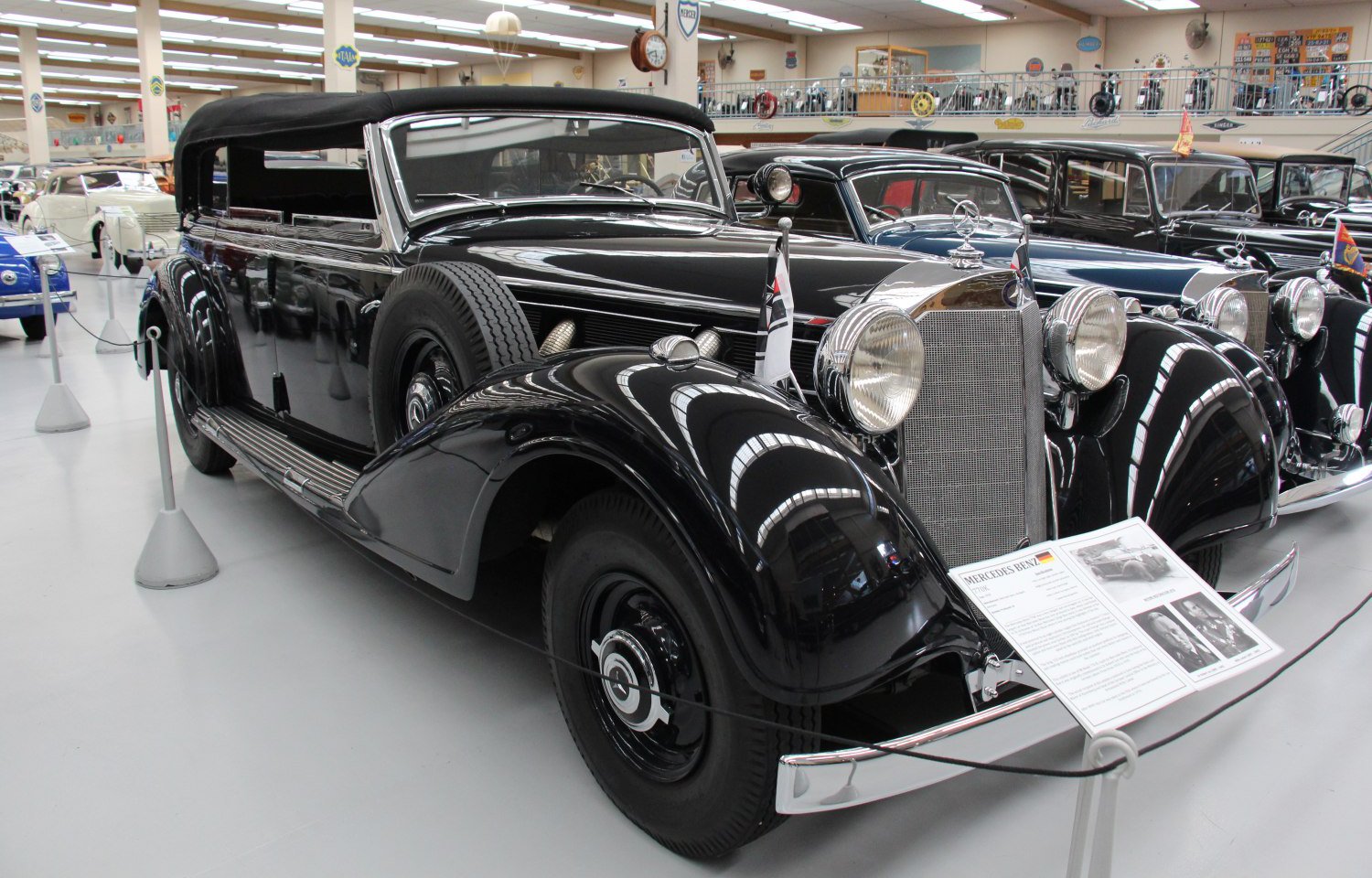 Mercedes-Benz 770 Cabriolet (W150) 7.7 (230 Hp)